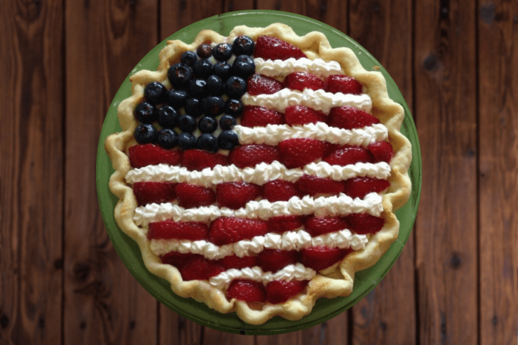Strawberry Banana Cream Pie | Patriotic Pie - New England Dairy